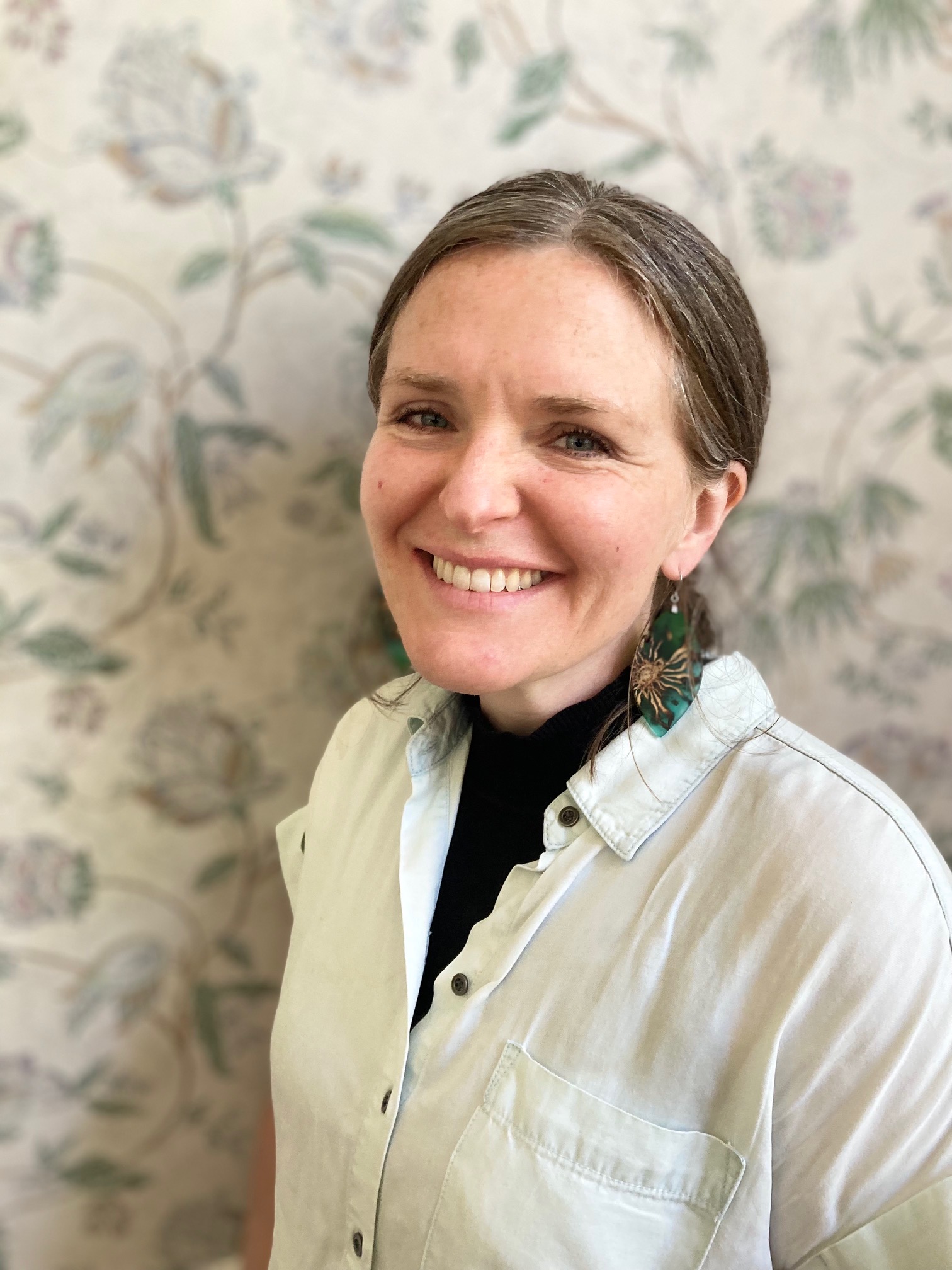 Bio – Sarah Crowley Chestnut